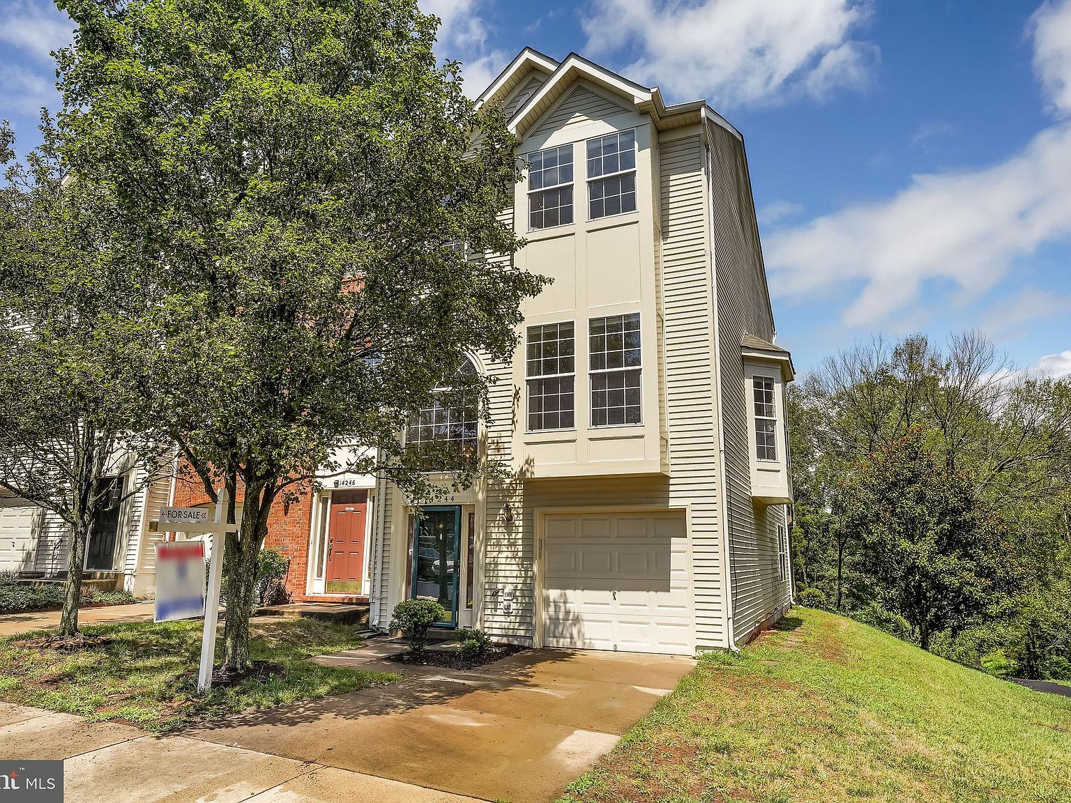 14244 Hunters Run Way, Gainesville, VA 20155 | Zillow