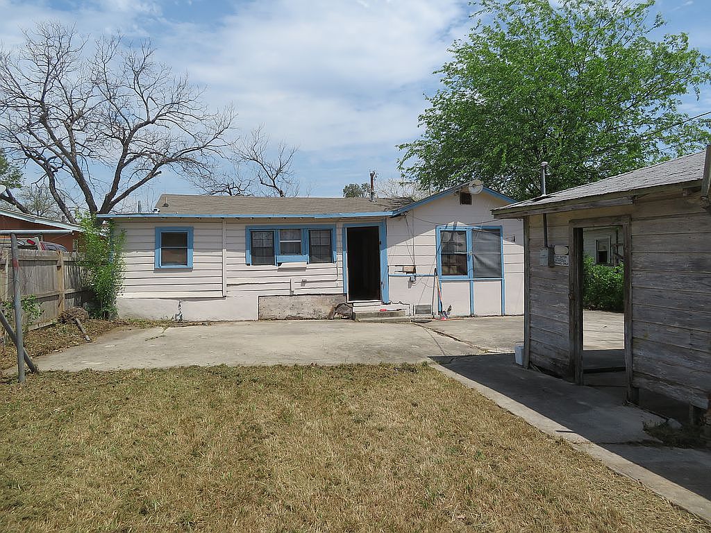 1710 Alametos St, San Antonio, TX 78201 | Zillow