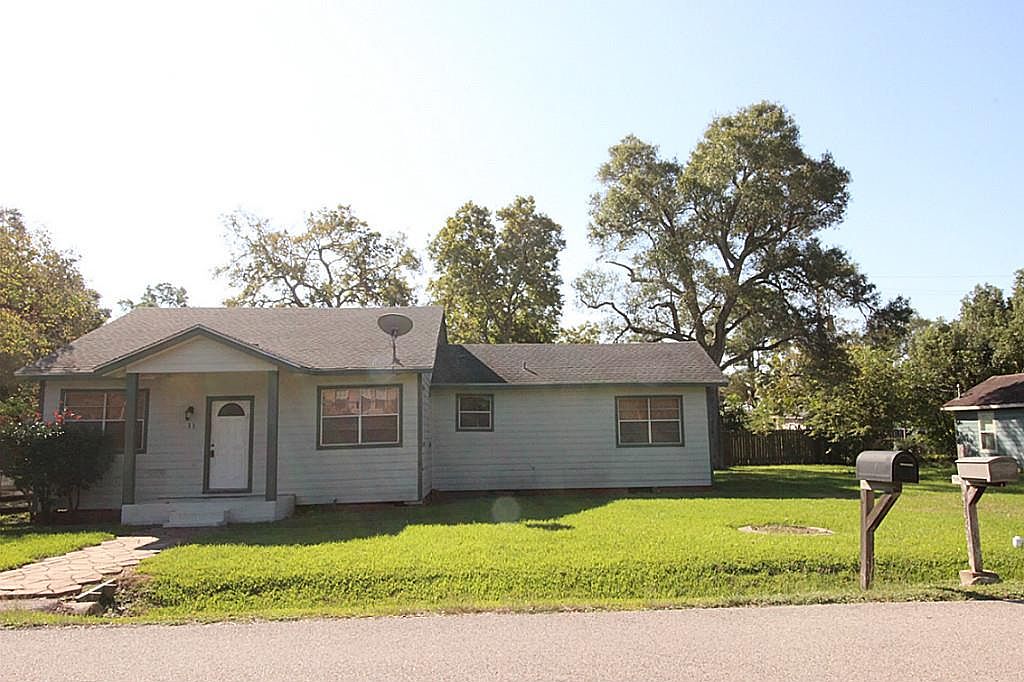 211 Dwire Dr, La Porte, TX 77571 | Zillow