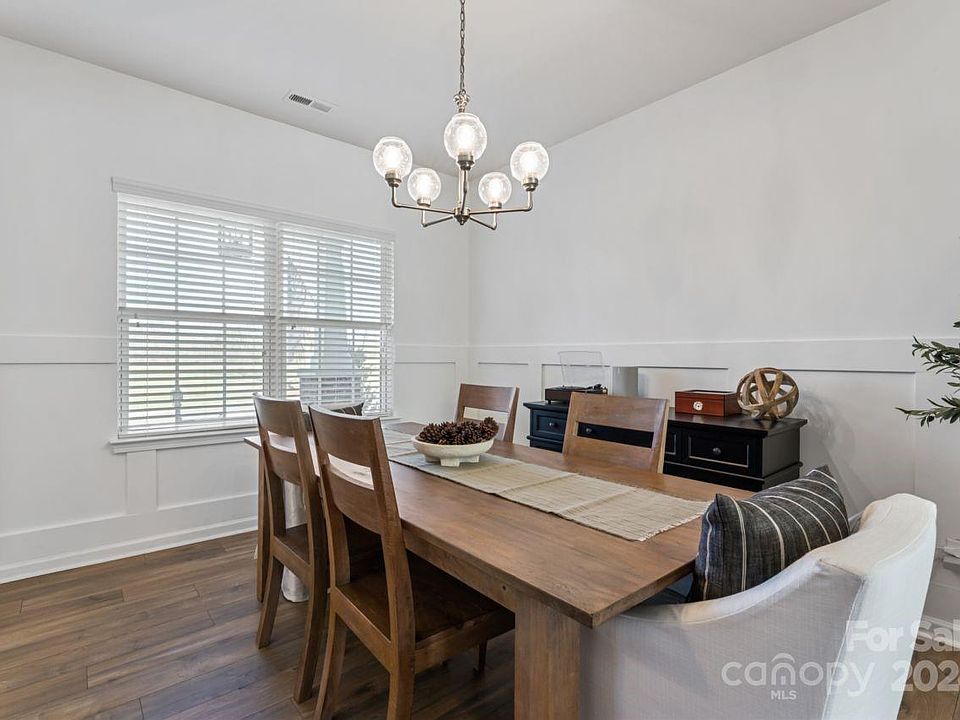 5107 Chapel Chase Ln, Huntersville, NC 28078 | Zillow