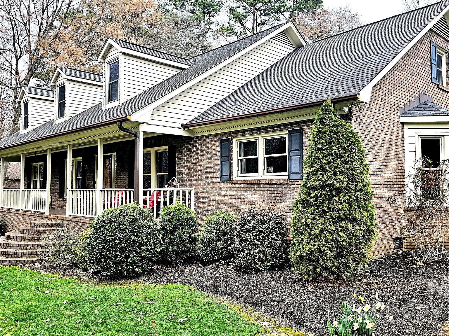 1714 Chestnut Ln, Matthews, NC 28104 | Zillow