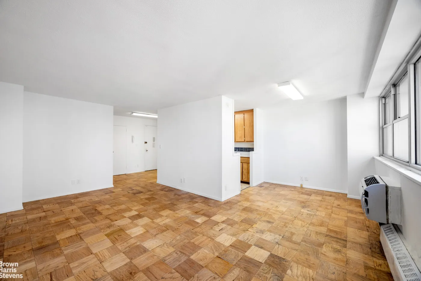 75 Henry Street #17J in Brooklyn Heights, Brooklyn | StreetEasy