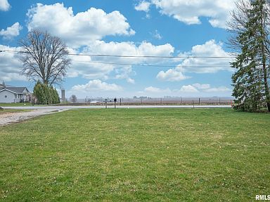 9100 N Liberty Rd, Walcott, IA 52773 | Zillow
