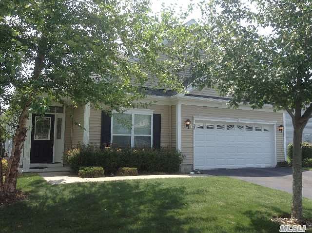 38 Louden Loop, Mount Sinai, NY 11766 | Zillow