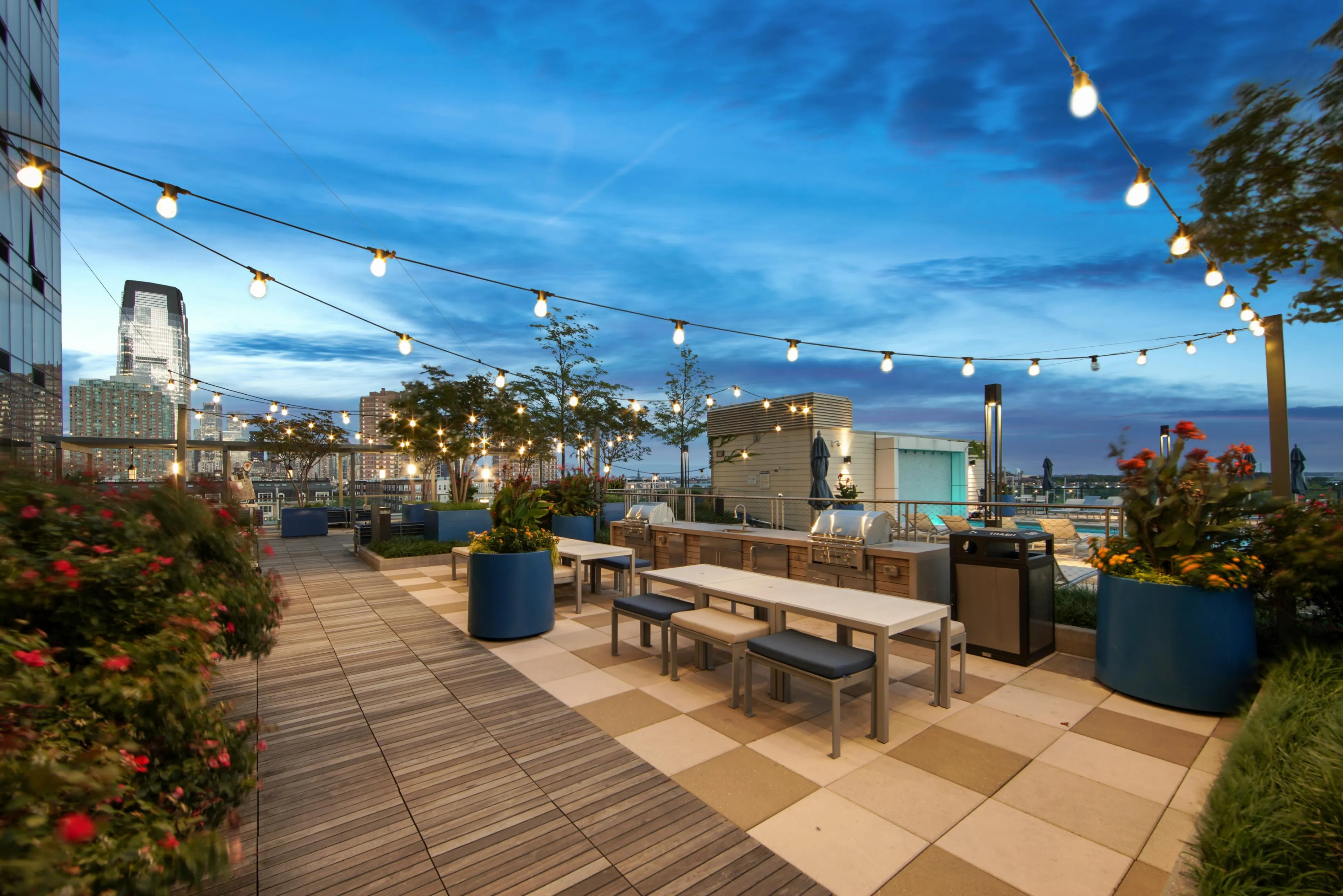 Vantage Collection at 33 Park View Avenue in Waterfront : Sales ...