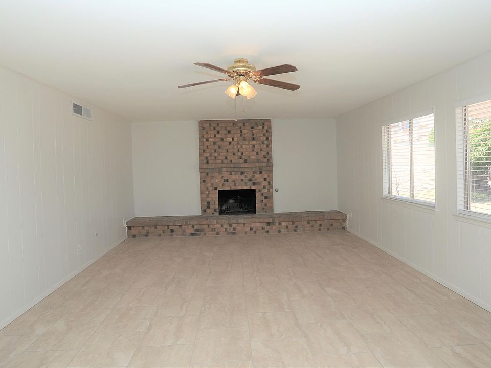 11353 Bunky Henry Ln, El Paso, TX 79936 | Zillow