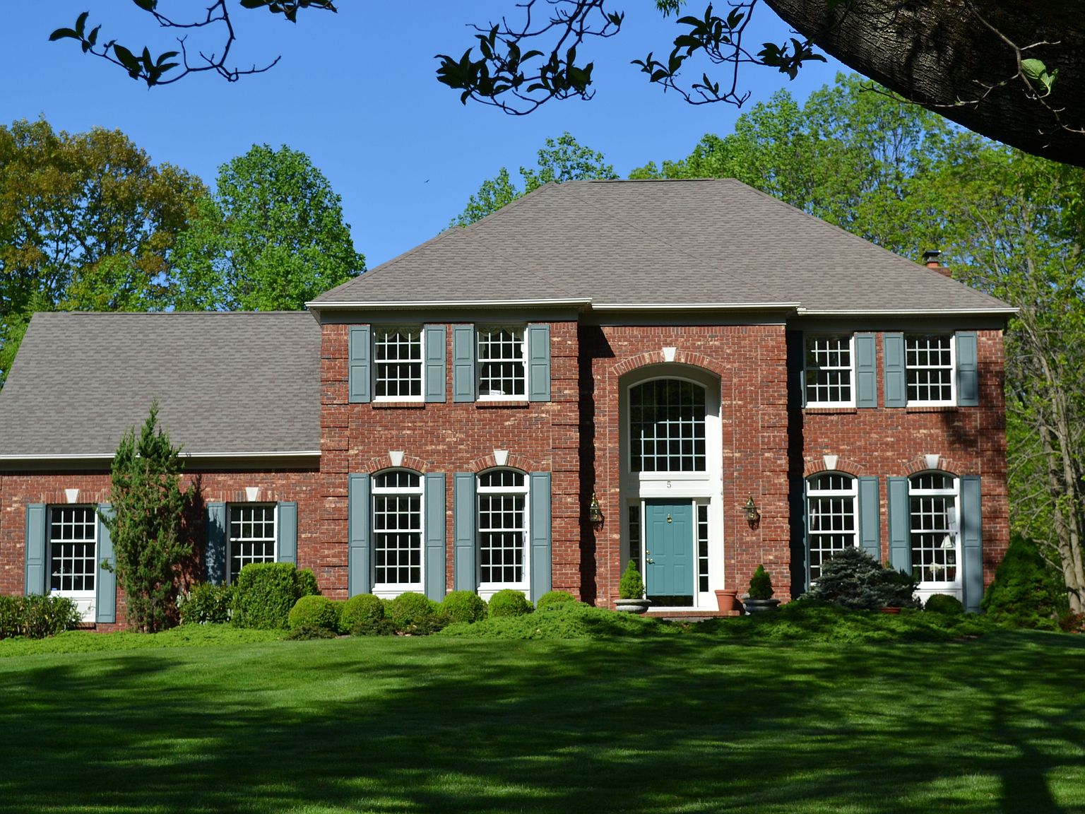 5 Sutton Farm Rd, Flemington, NJ 08822 | Zillow