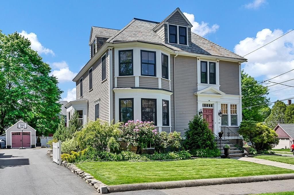 180 Bellevue Ave, Melrose, MA 02176 | Zillow