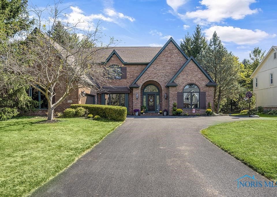 5266 Spring Meadow Ln, Sylvania, OH 43560 | Zillow