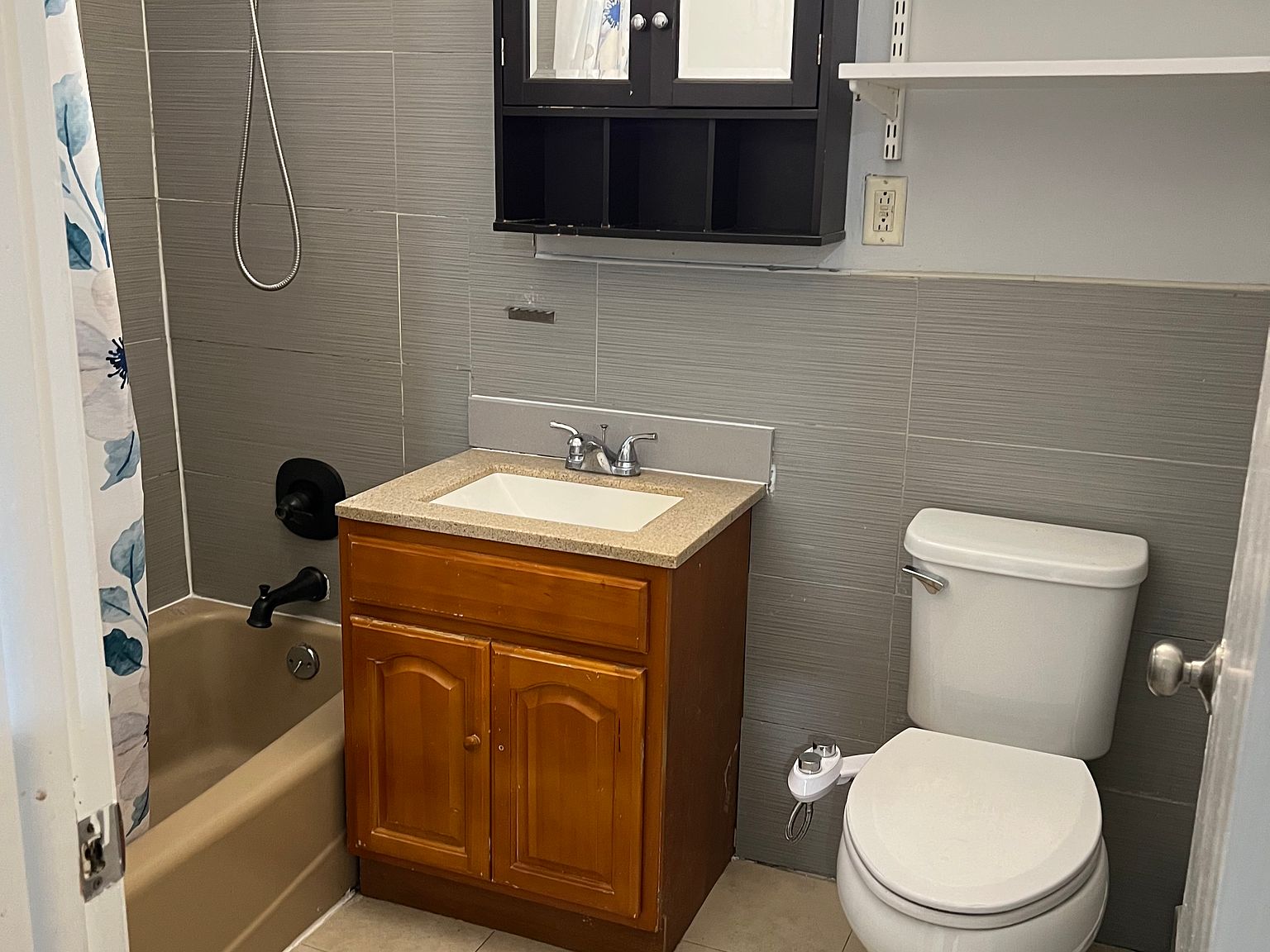 1-726 Broadway #1, Bayonne, NJ 07002 | Zillow