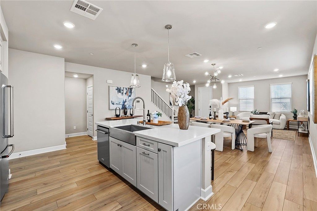 19091 Azul Ln, Huntington Beach, CA 92648 | MLS #PW25058904 | Zillow