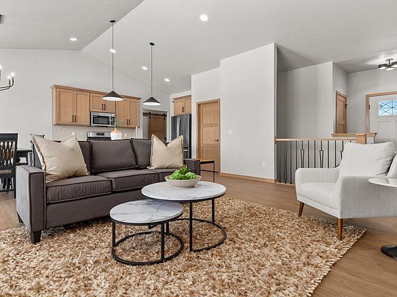 N2135 Jennifer Dr, Greenville, WI 54942 | MLS #50302210 | Zillow