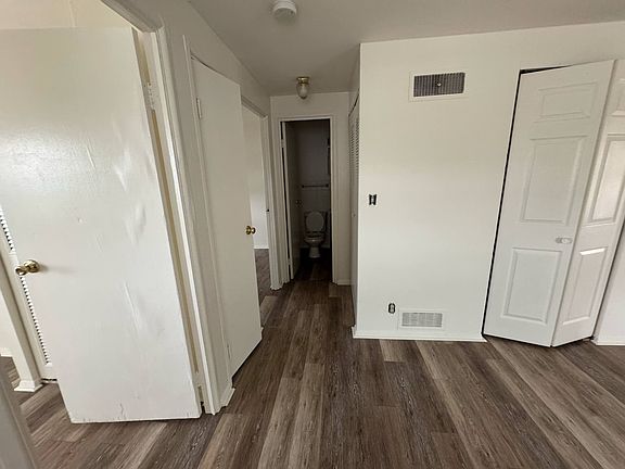 508 Elm Ridge Rd #8A, Carpentersville, IL 60110 | Zillow