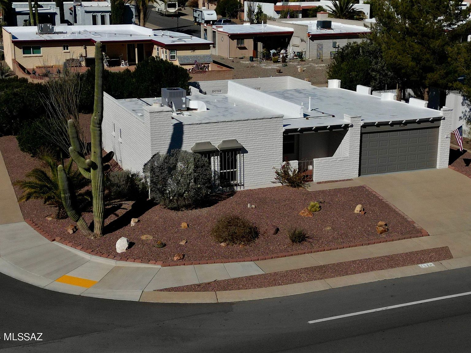 1560 S Abrego Dr, Green Valley, AZ 85614 | MLS #22400797 | Zillow