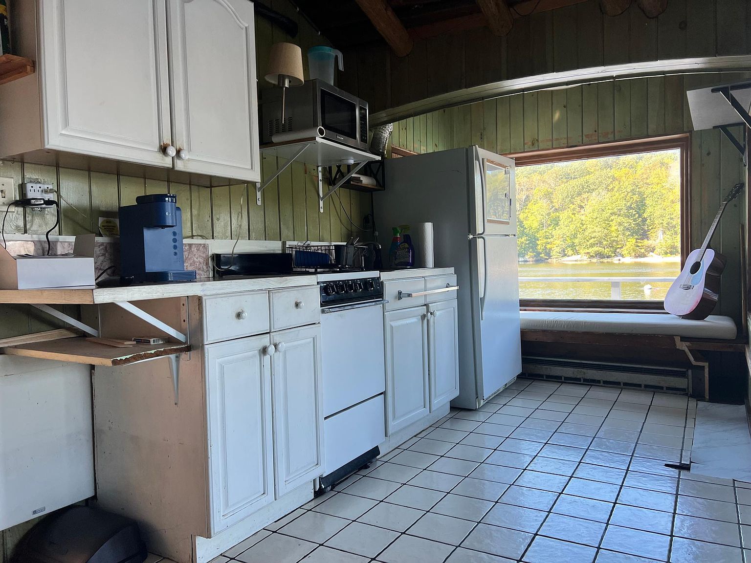 9 Riverside Dr #3, Waterford, CT 06385 | Zillow