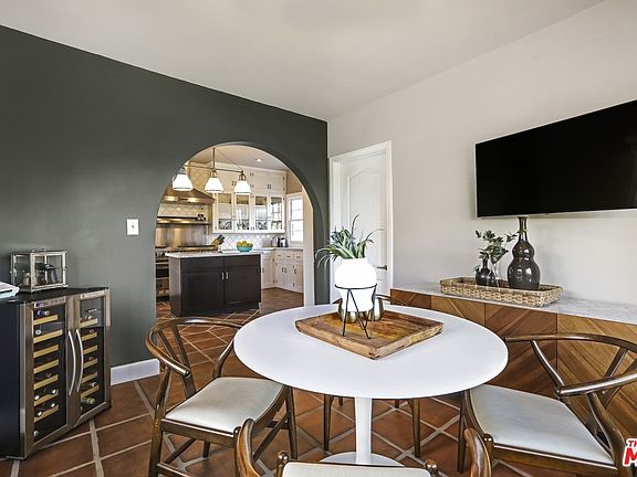 3272 Lowry Rd, Los Angeles, CA 90027 | Zillow