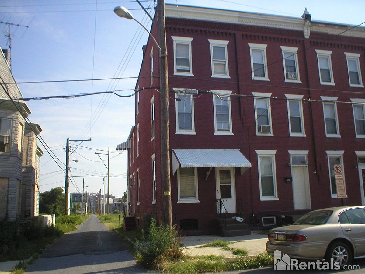 617 Peffer St, Harrisburg, PA 17102 | Zillow