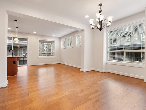 1316 Chelsea Walk NE, Issaquah, WA 98029 | Zillow