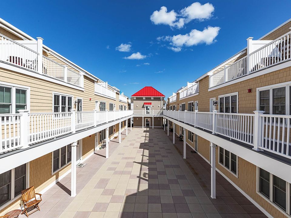 128 Ashworth Avenue UNIT 315, Hampton, NH 03842 | Zillow