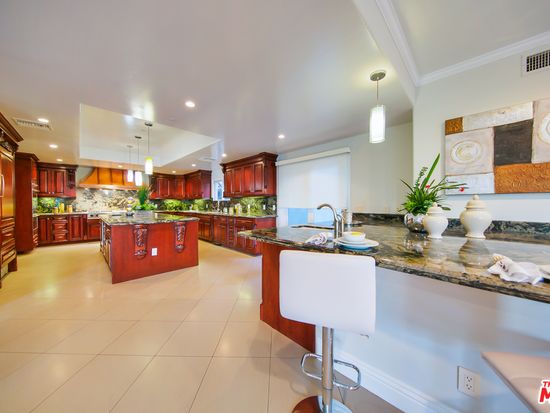 4156 Sunswept Dr, Studio City, CA 91604 | Zillow