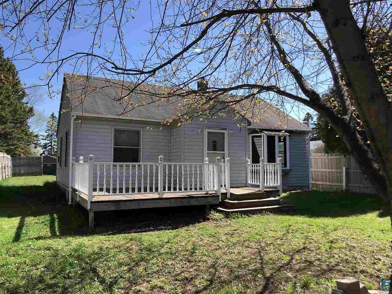 1718 8th Ave, Two Harbors, MN 55616 | Zillow