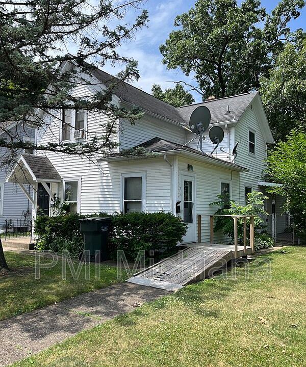 1019 S Ironwood Dr #1, South Bend, IN 46615 | Zillow