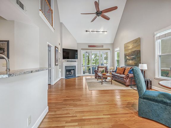 1011A Marina Cove Ln, Greensboro, GA 30642 | Zillow