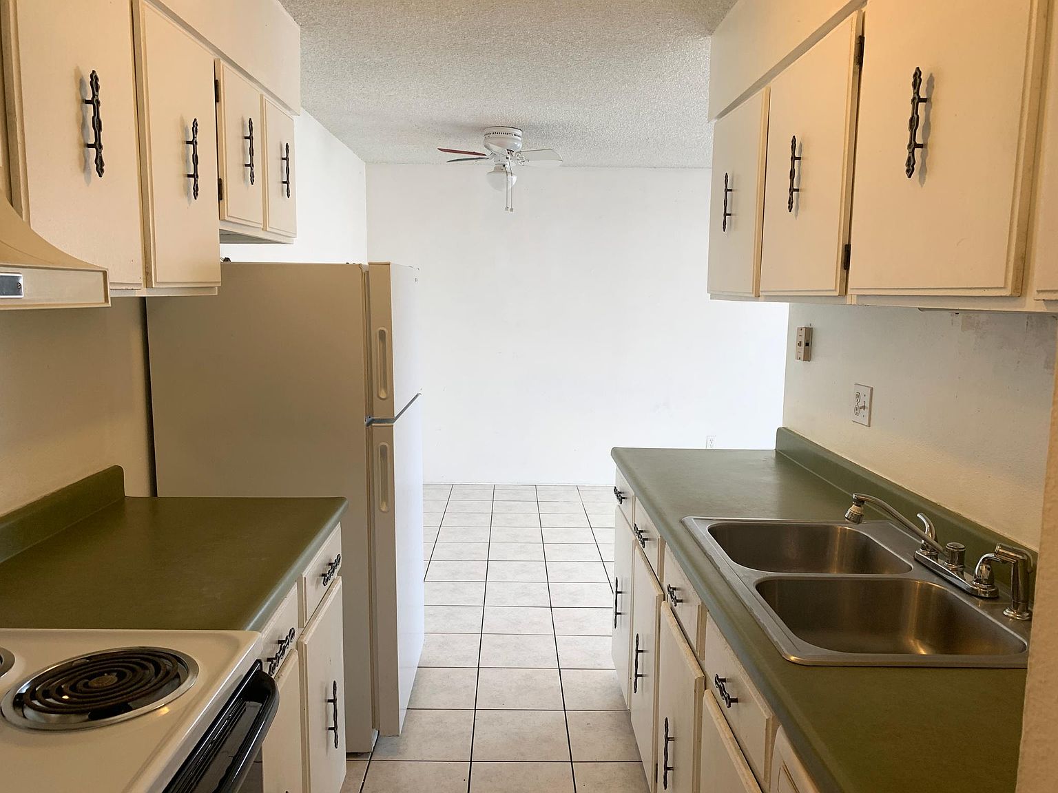 50 E Highline Meadows Dr #201, Centennial, CO 80122 | Zillow