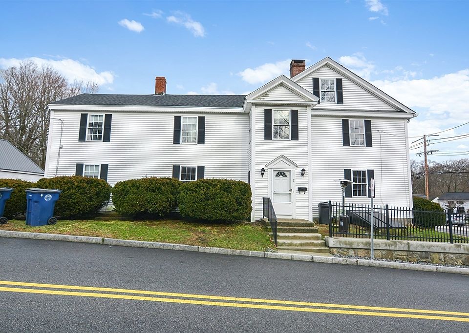 192 Main St, Medway, MA 02053 | Zillow