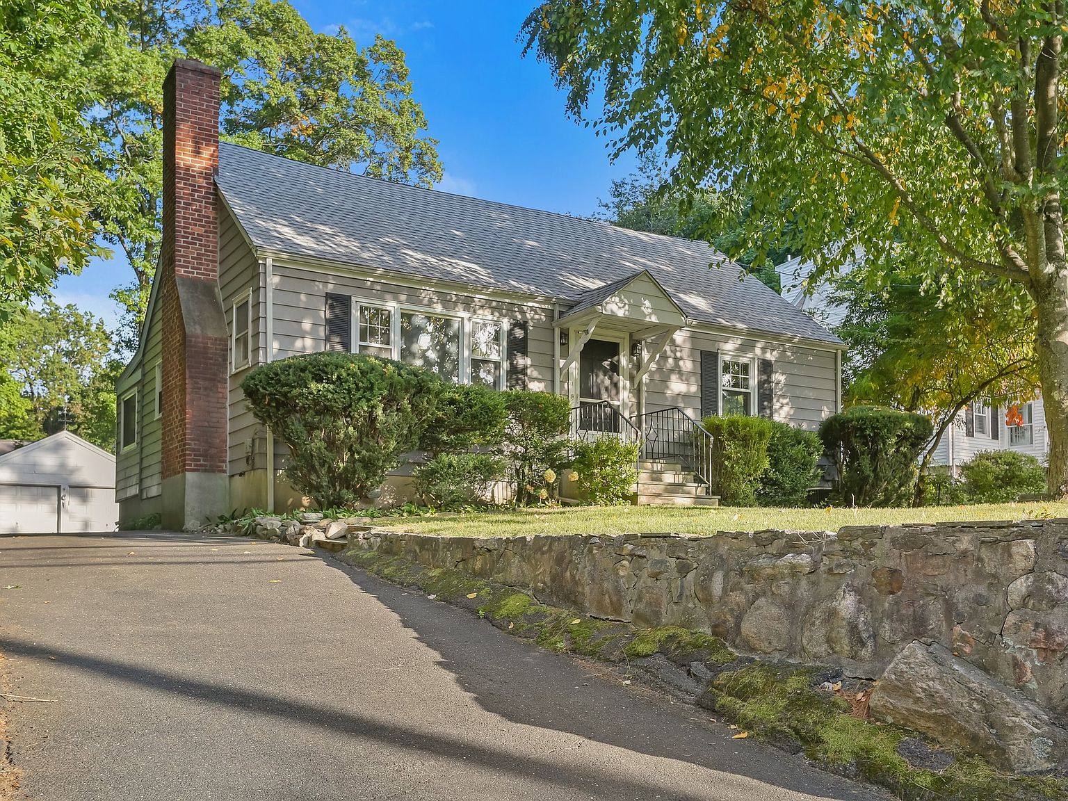 21 Hoyt St, Darien, CT 06820 | Zillow