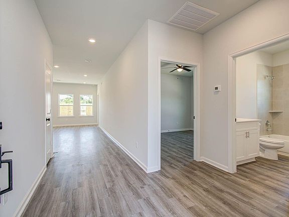 7910 Elisha Park Dr, Houston, TX 77078 | MLS #93462788 | Zillow