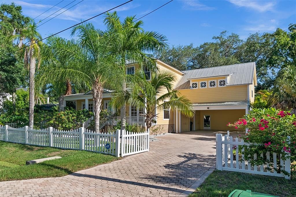 2807 Sanders Dr, Tampa, FL 33611 | MLS #T3462218 | Zillow