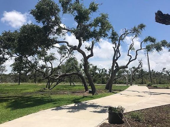 146 Spring Ln, Rockport, TX 78382 | Zillow