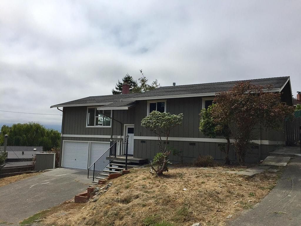 220 Newell Dr, Fortuna, CA 95540 | Zillow