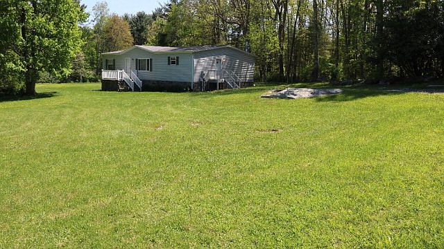 1274 Hinton Rd, White Oak, WV 25989 | Zillow