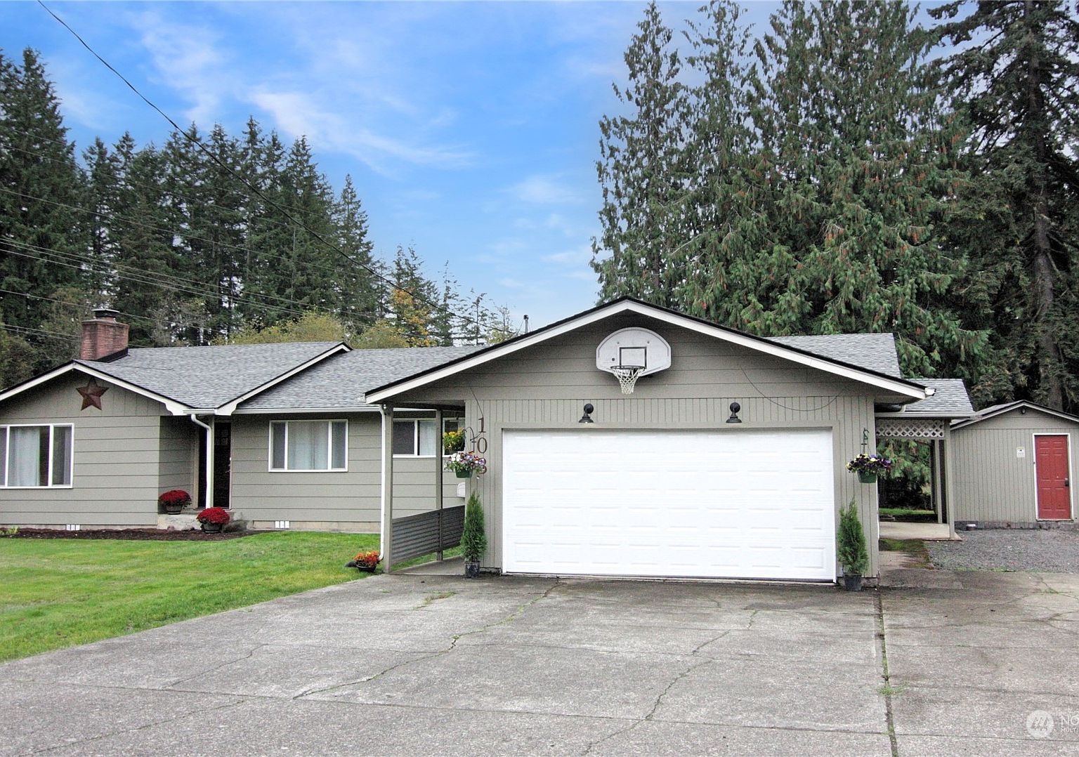 103 Lone Maple Drive, Castle Rock, WA 98611 | Zillow