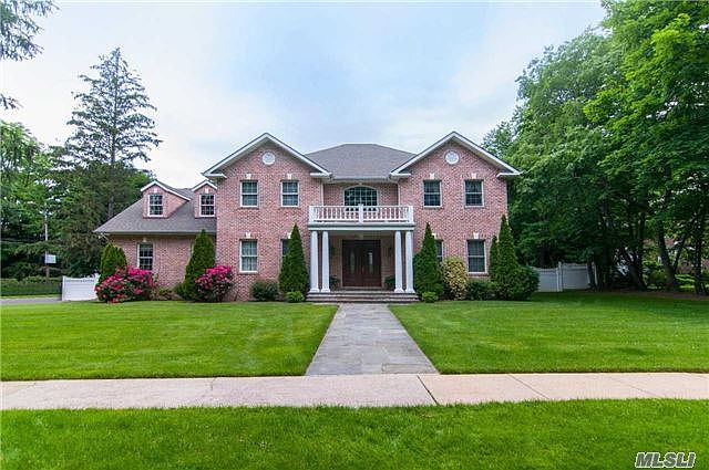 91 Highland Rd, Glen Cove, NY 11542 | Zillow
