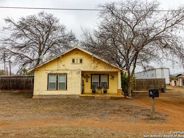 Dilley TX Real Estate - Dilley TX Homes For Sale | Zillow