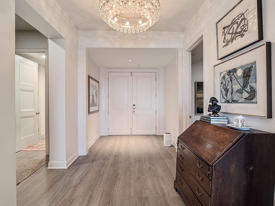 717 Riverside Dr Memphis TN | Zillow