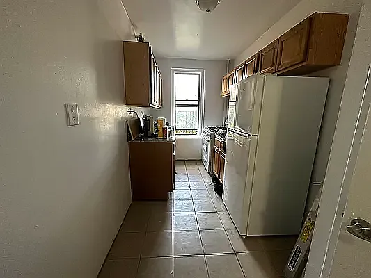 359 East Mosholu Parkway North #3F in Norwood, Bronx | StreetEasy