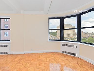 910 Grand Concourse APT 7A, Bronx, NY 10451 | Zillow