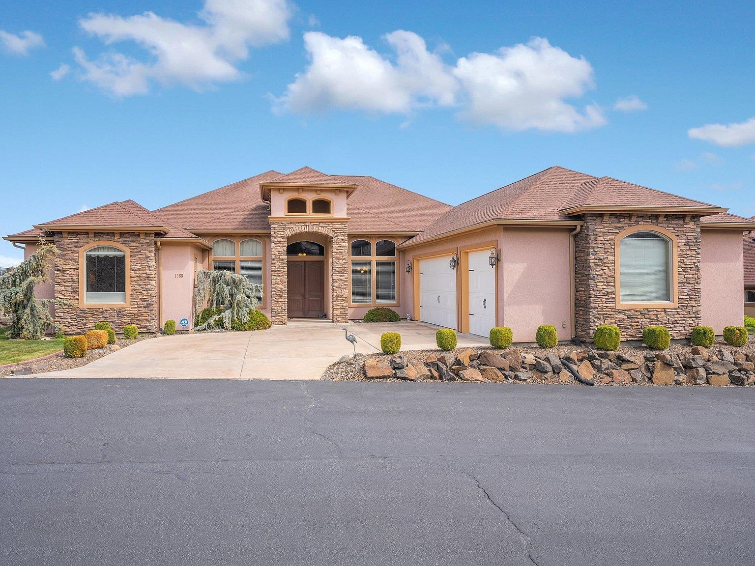 1388 Tuscany Pl, Richland, WA 99352 | MLS #268134 | Zillow