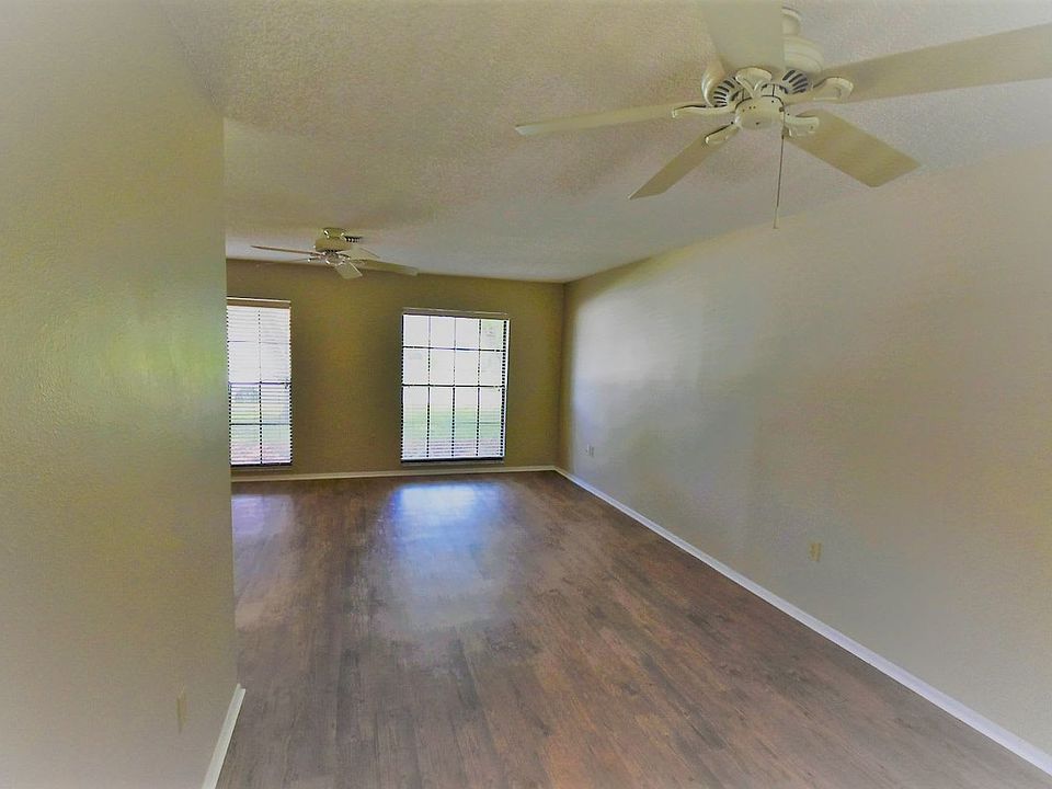 13407 Shadberry Ln, Hudson, FL 34667 | Zillow