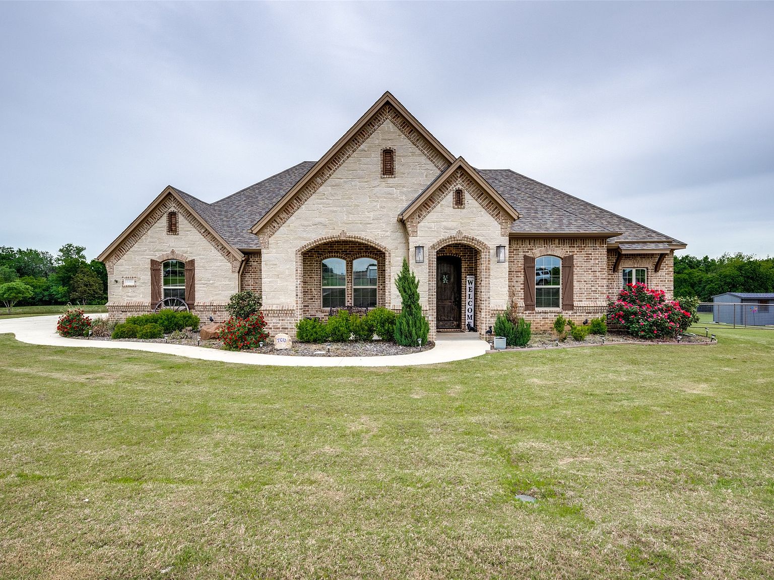 181 Proctor Ln, Decatur, TX 76234 | Zillow