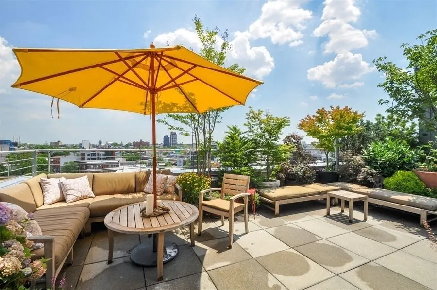 415 Leonard Street #7C in Williamsburg, Brooklyn | StreetEasy