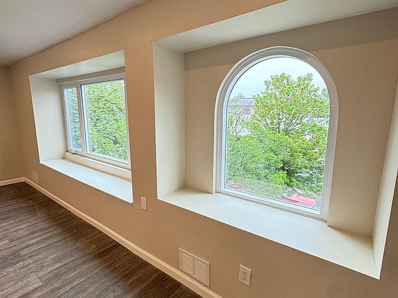 92 Rivington Ave FLOOR 2, Staten Island, NY 10314 | Zillow