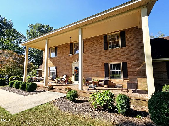 1979 Mebane Oaks Rd, Mebane, NC 27302 | Zillow