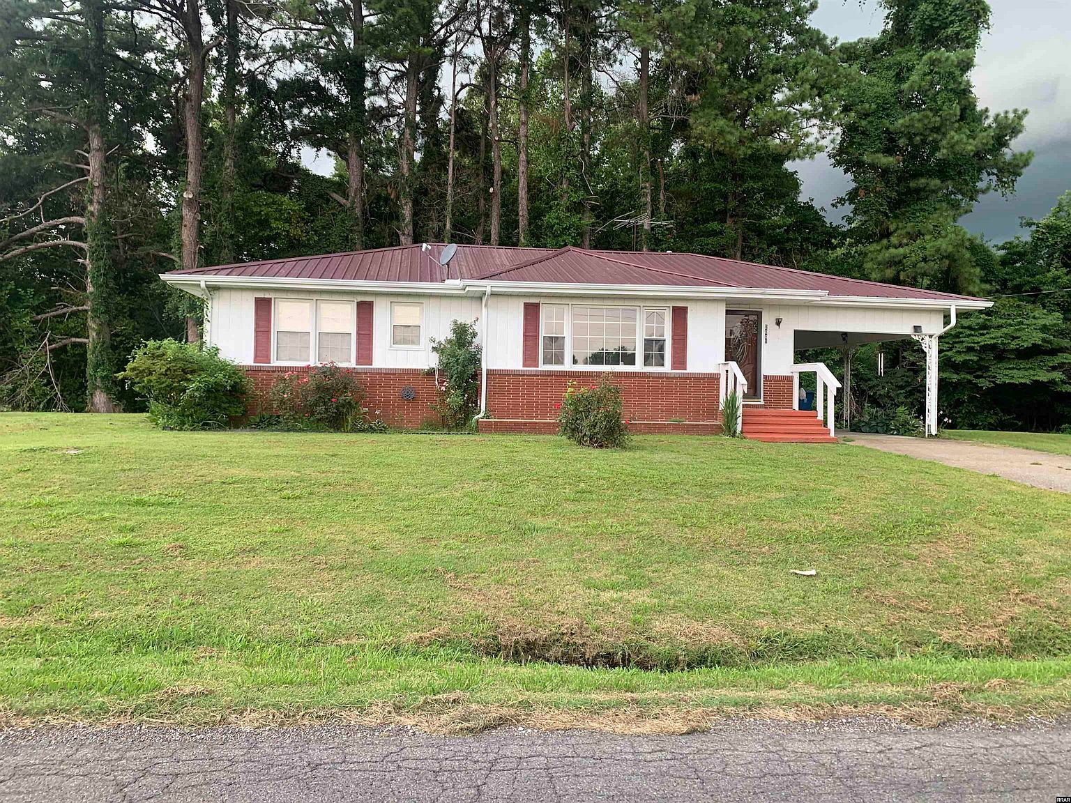 2001 Myron Cory Dr, Hickman, KY 42050 | Zillow