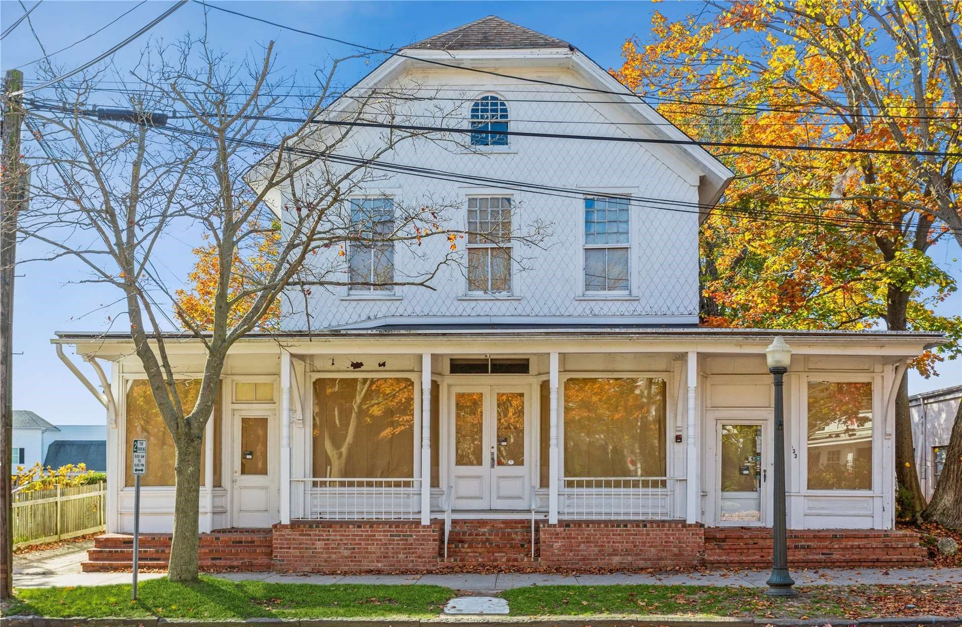 131 Main St, Southampton, NY 11968 | Out East