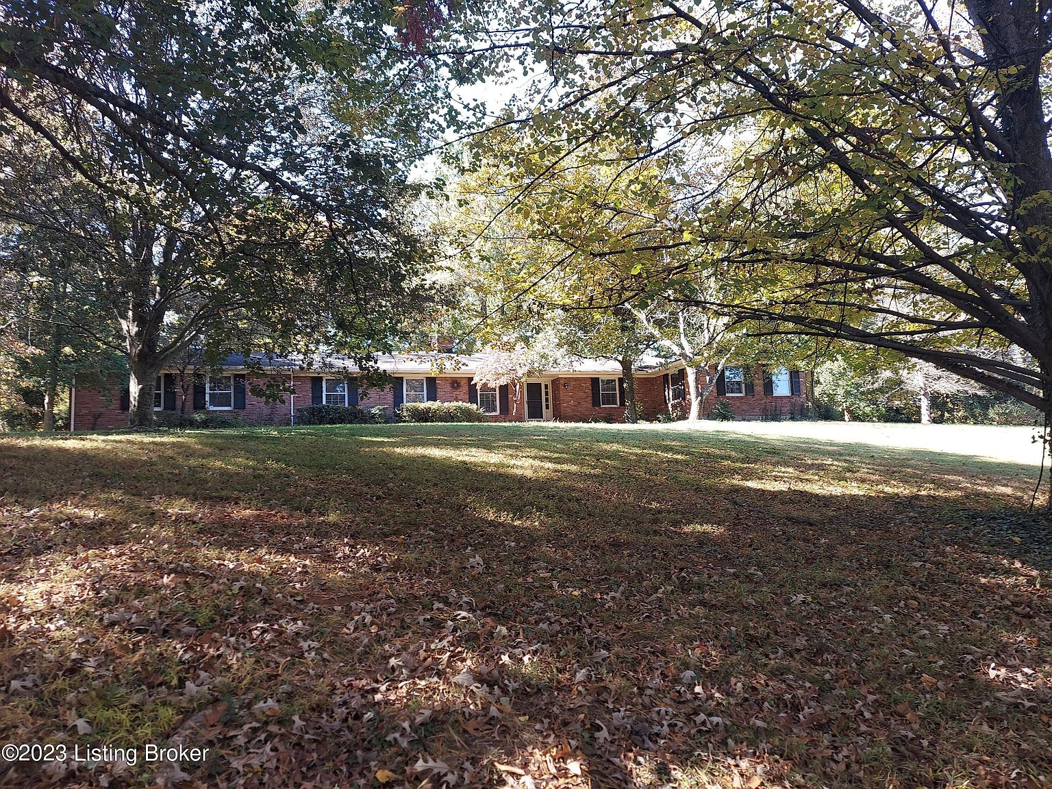 812 Tucker Station Rd, Middletown, KY 40243 | MLS #1648249 | Zillow